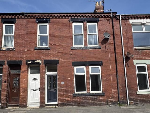 2 bedroom ground flat to rent