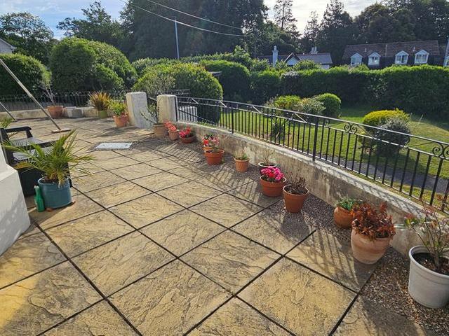 2 bedroom ground flat to rent