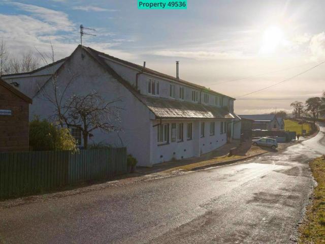 2 bedroom ground flat to rent