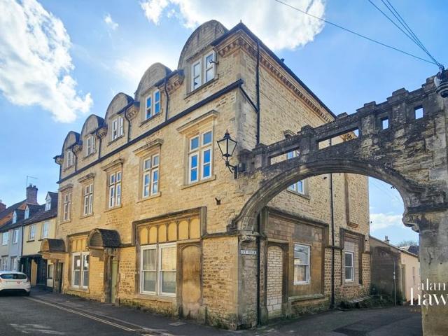 2 bedroom ground flat to rent