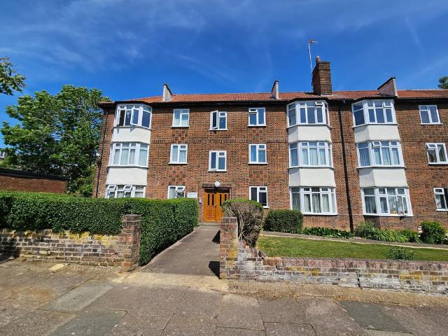 2 bedroom ground flat to rent