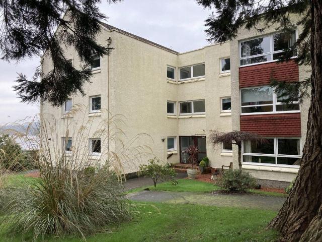 2 bedroom ground flat to rent