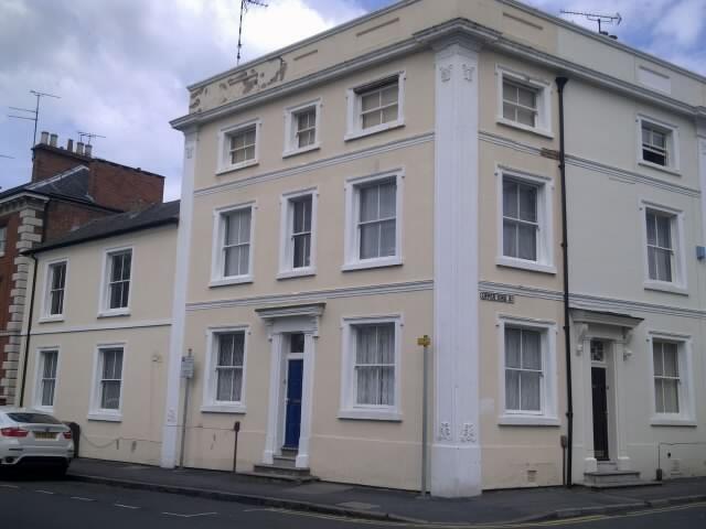 2 bedroom ground flat to rent