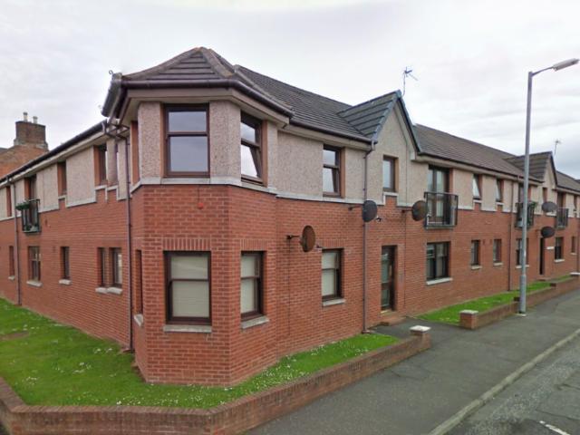 2 bedroom ground flat to rent