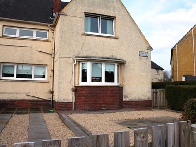 2 bedroom Ground Flat to rent in Coatbridge