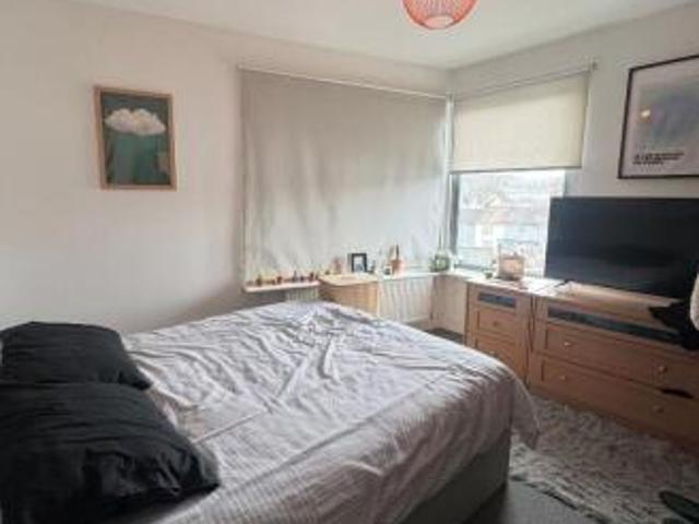 2 bedroom ground floor maisonette for rent in Freehold Terrace, Brighton, East Sussex, BN2