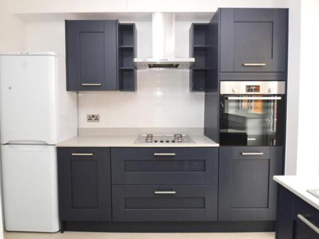2 bedroom ground floor maisonette for rent in Midhurst Hill, Bexleyheath, DA6