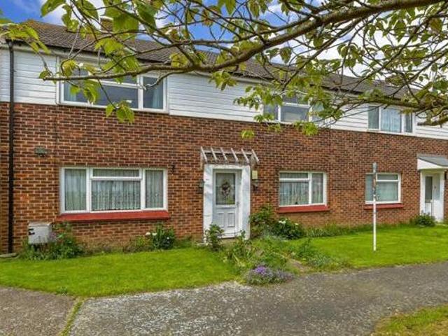 2 Bedroom Ground Floor Maisonette For Sale In Headcorn, Ashford