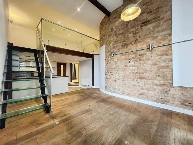 2 bedroom ground floor maisonette to rent