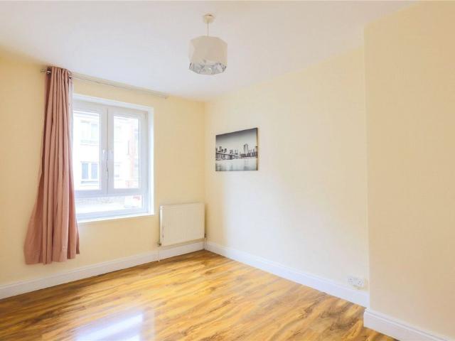 2 Bedroom Ground floor maisonette to Rent