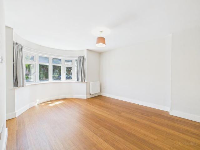 2 bedroom ground floor maisonette to rent