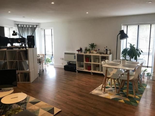 2 bedroom ground floor maisonette to rent