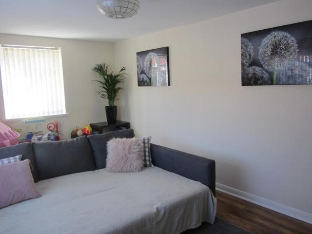 2 bedroom ground floor maisonette to rent