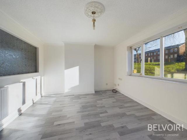2 bedroom ground floor maisonette to rent