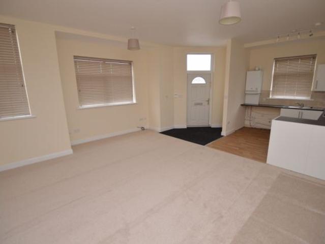 2 Bedroom Ground Floor Flat