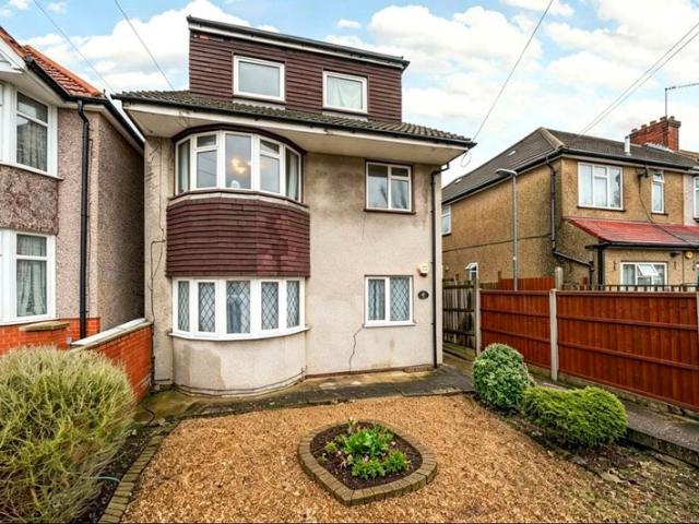 2 bedroom Ground floor flat