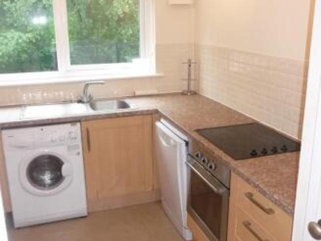 2 bedroom ground floor flat for rent in 16 Kelvinside Drive, Glasgow, G20 6QD, G20