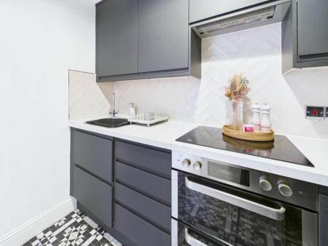 2 bedroom ground floor flat for rent in 227 Onslow Drive, G31 2QE, G31