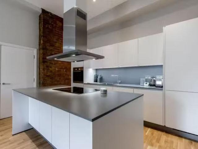 2 bedroom ground floor flat for rent in 8B Cotton Lofts 124 12.