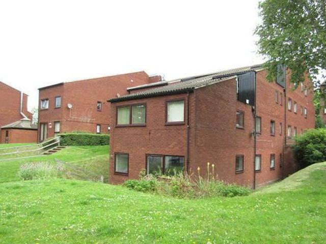 2 bedroom ground floor flat for rent in Celandine Badgers Bank Road B74
