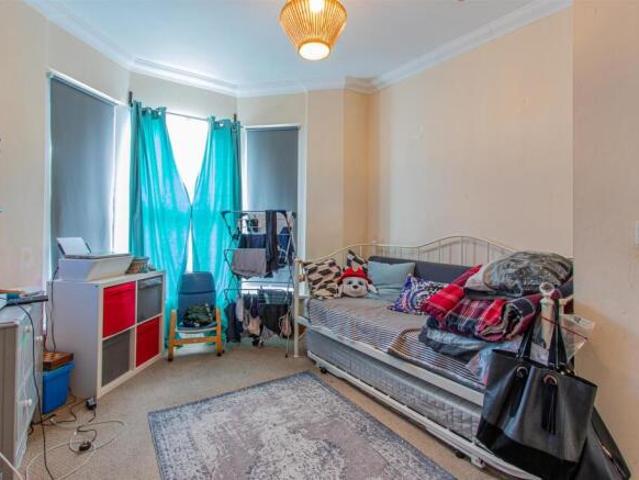 2 bedroom ground floor flat for rent in Cymmer Street, Grangetown, Cardiff, CF11