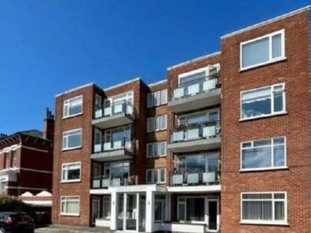 2 bedroom ground floor flat for rent in Argyle Road Southport Merseyside PR9 9LQ PR9