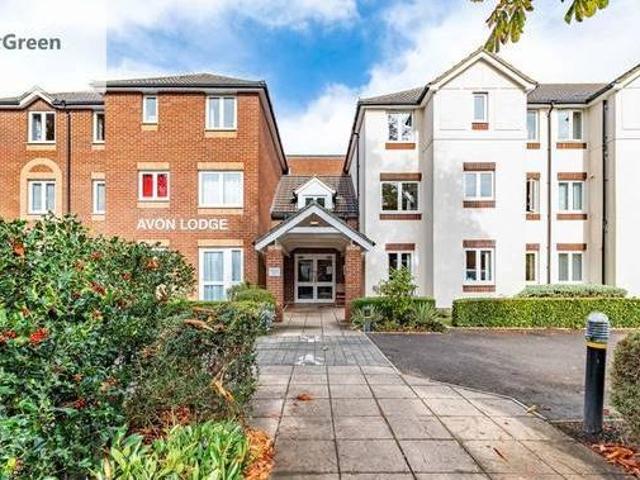 2 bedroom ground floor flat for rent in Avon Lodge Southbourne Dorset BH6 5FD BH6