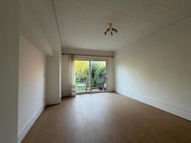 2 bedroom ground floor flat for rent in Ballards Lane, Finchley, Barnet, London, N12