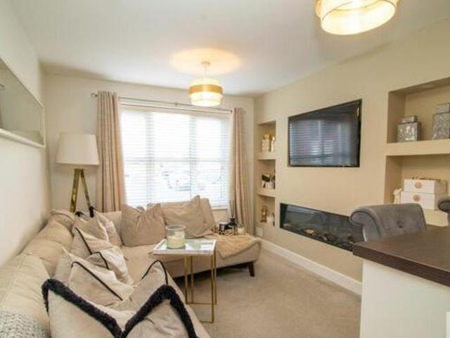 2 Bedroom Ground Floor Flat For Rent In Buckshaw Village