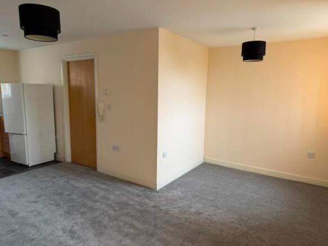 2 bedroom ground floor flat for rent in Evergreen Drive, Peterborough, Cambridgeshire, PE7