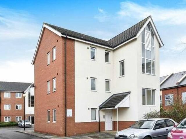 2 bedroom ground floor flat for rent in Fishponds Road Hitchin SG5