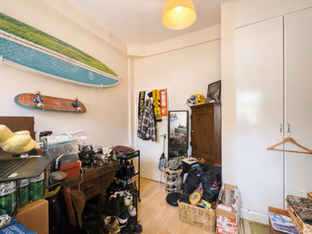 2 bedroom ground floor flat for rent in Ouseley Road, Wandsworth, London, SW12