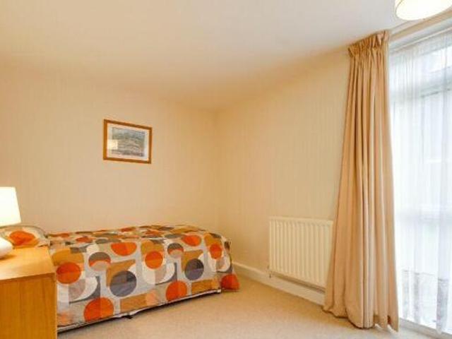 2 Bedroom Ground Floor Flat For Rent In London