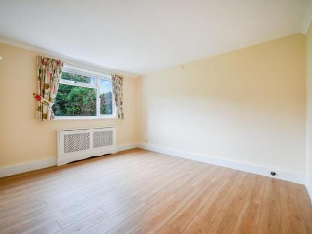 2 bedroom apartment for rent in Lakeside, Beckenham, BR3