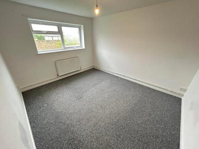 2 bedroom ground floor flat for rent in Larkspur Drive, Eastbourne, BN23
