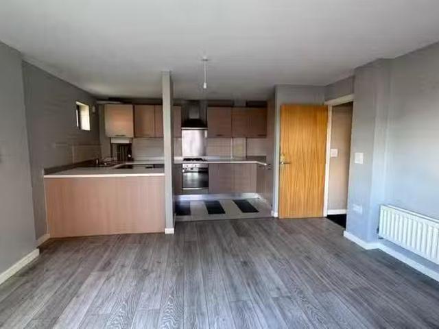 2 bedroom ground floor flat for rent in Spring Place, Barking.