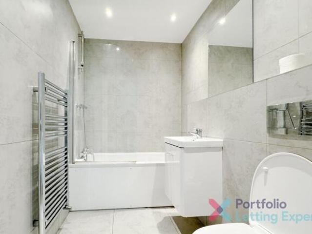 2 bedroom ground floor flat for rent in St. Albans Avenue, Bournemouth, BH8