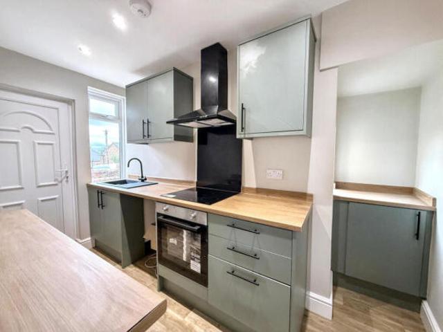 2 bedroom ground floor flat for rent in St. James Road, Newcastle upon Tyne, and Wear, NE15 6SA, NE15