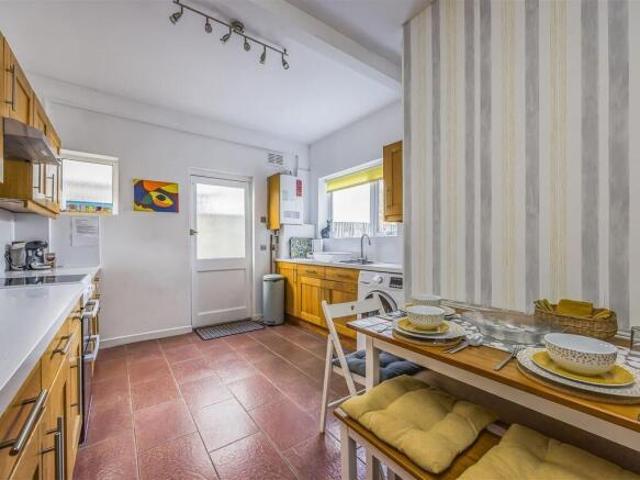 2 bedroom ground floor flat for rent in Robert Louis Stevenson Avenue, Westbourne, Bournemouth, BH4