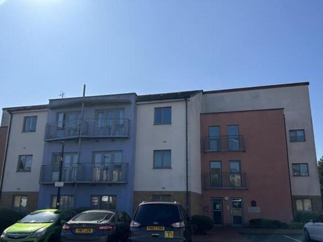 2 Bedroom Ground Floor Flat For Rent In Rhodfa´r Gwagenni