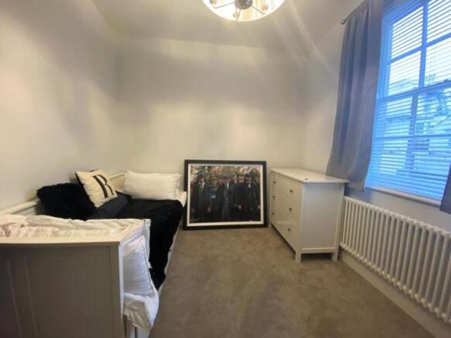 2 bedroom ground floor flat for rent in The Park, 8 9 Western Terrace, The Park, Nottingham, Nottinghamshire, NG7