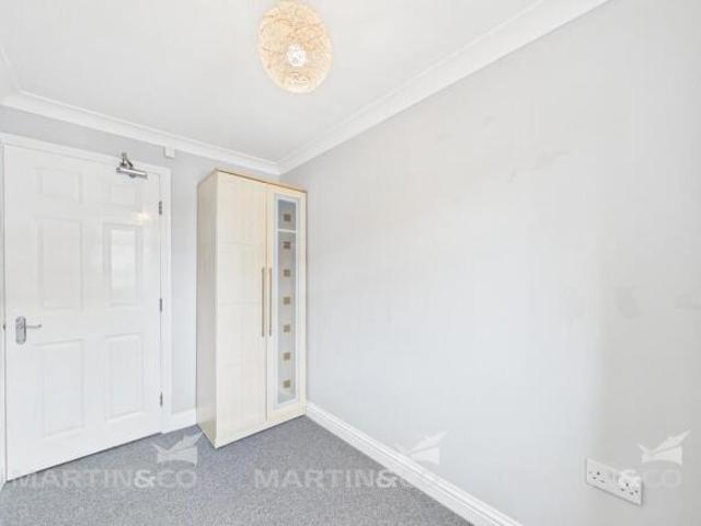2 bedroom ground floor flat for rent in Victorian Place, Doncaster, DN2