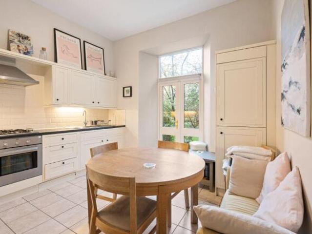 2 bedroom ground floor flat for sale in 3 GF1, Cornwall Street, Edinburgh, EH1 2EQ, EH1