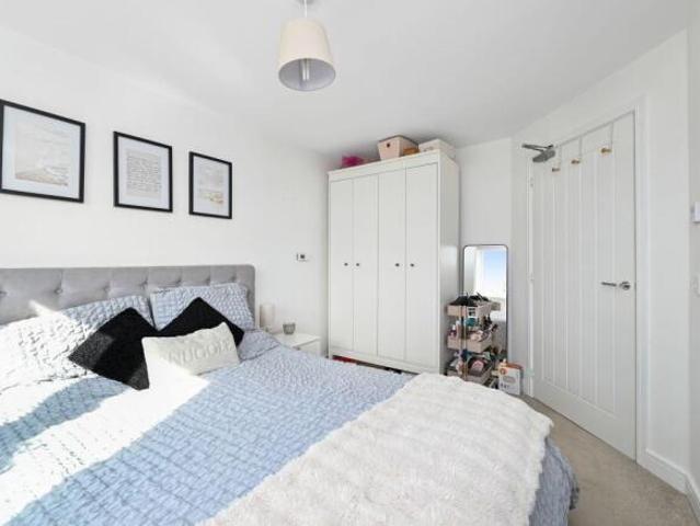 2 bedroom ground floor flat for sale in 25 Dentylion Park, Bilston, EH25 9AH, EH25