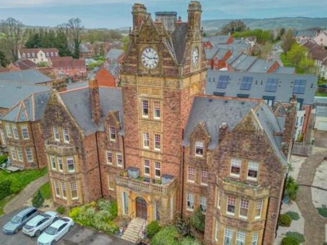 2 Bedroom Ground Floor Flat For Sale In Cotford St. Luke