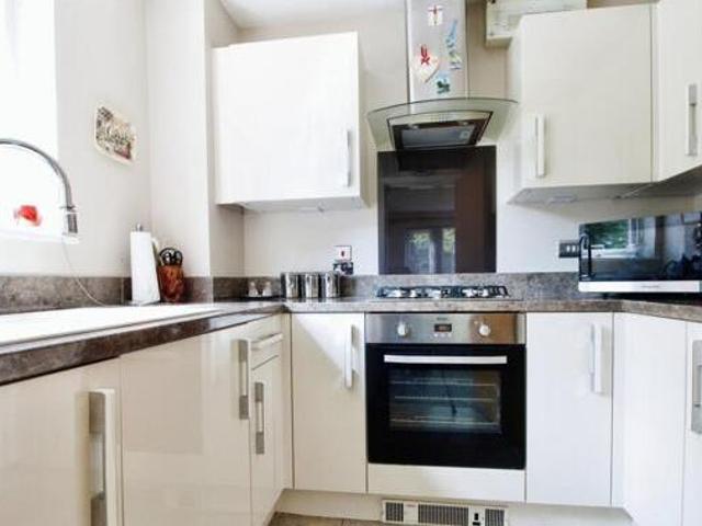 2 Bedroom Ground Floor Flat For Sale In Canton