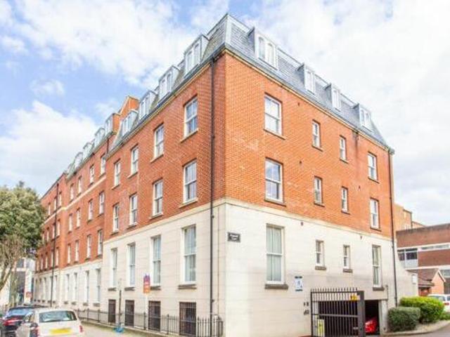 2 Bedroom Ground Floor Flat For Sale In Canterbury