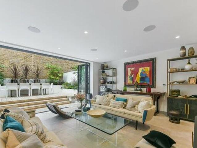 2 Bedroom Ground Floor Flat For Sale In Chelsea