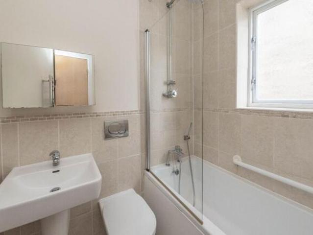 2 bedroom ground floor flat for sale in Clifford Road, St. Andrews Plaza, S11