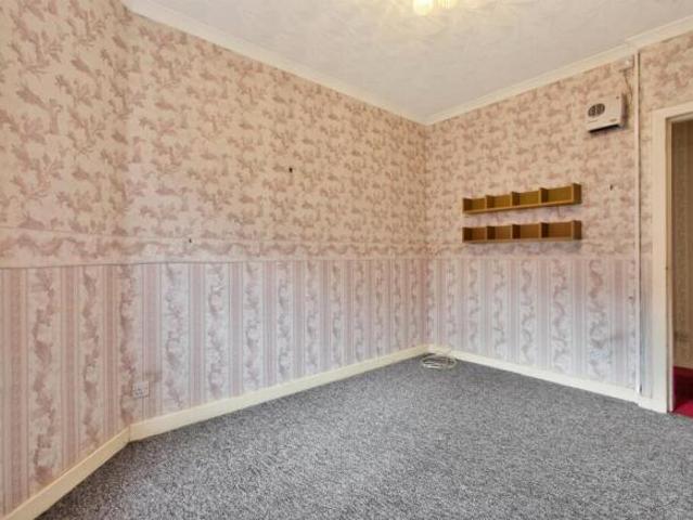 2 bedroom ground floor flat for sale in Crowhill Street, Glasgow, G22